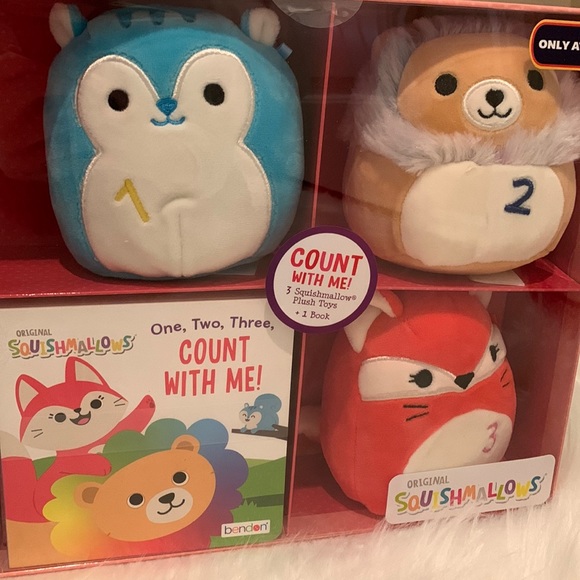 Squishmallows | Toys | Squishmallow Book And Plush Box Gift Set Count ...